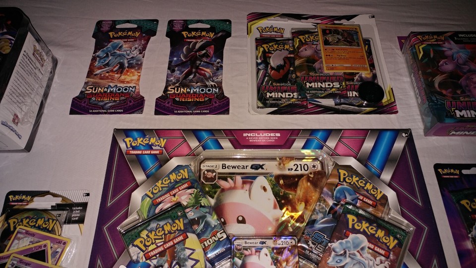 8 Unified Minds Packs + Pokemon BEWEAR GX Box w/ Mimikyu Pin Collection ...