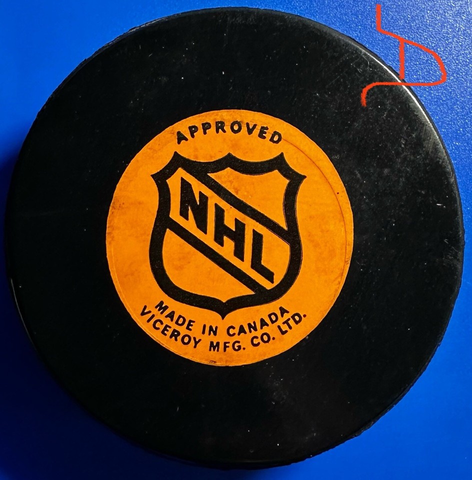 1973-1983 Atlanta Flames Official Game Puck (No cracks In logo) | eBay