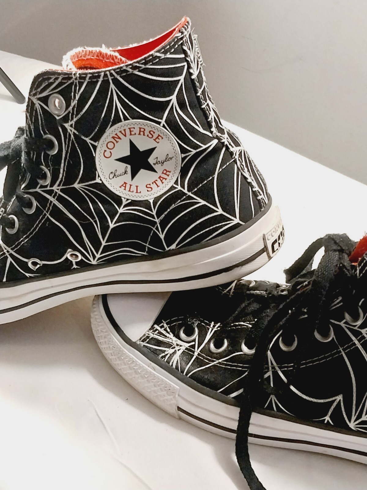 Converse CONS hi-top Black Widow Spider Chuck Taylor … - Gem
