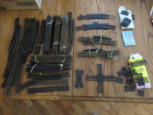 Mkixed Lot Atlas Track, Switches, Crossings , Sections, Wired Switches ...