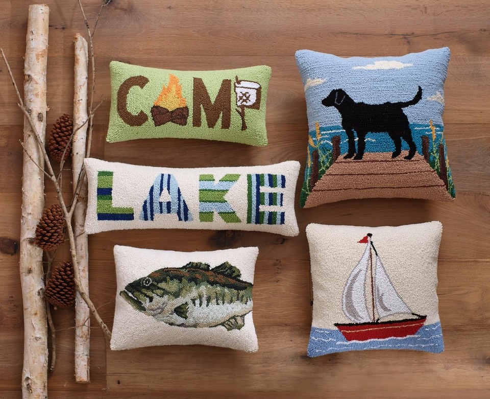 Wool Hook Pillow Shoppe Decorative Pillow, Square, Black Lab on Dock | eBay