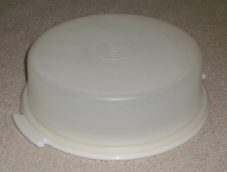 Tupperware Round White Pie Cake Taker #719 with Sheer Lid #720 | eBay