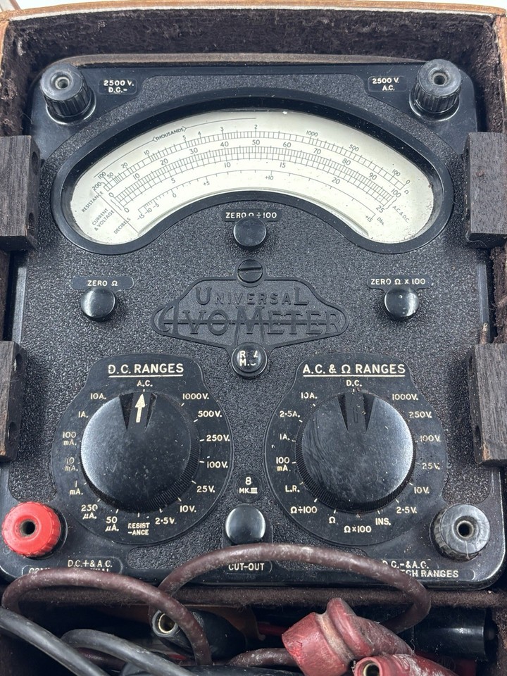 Universal Avometer Model 8 With Case Great Condition | eBay UK