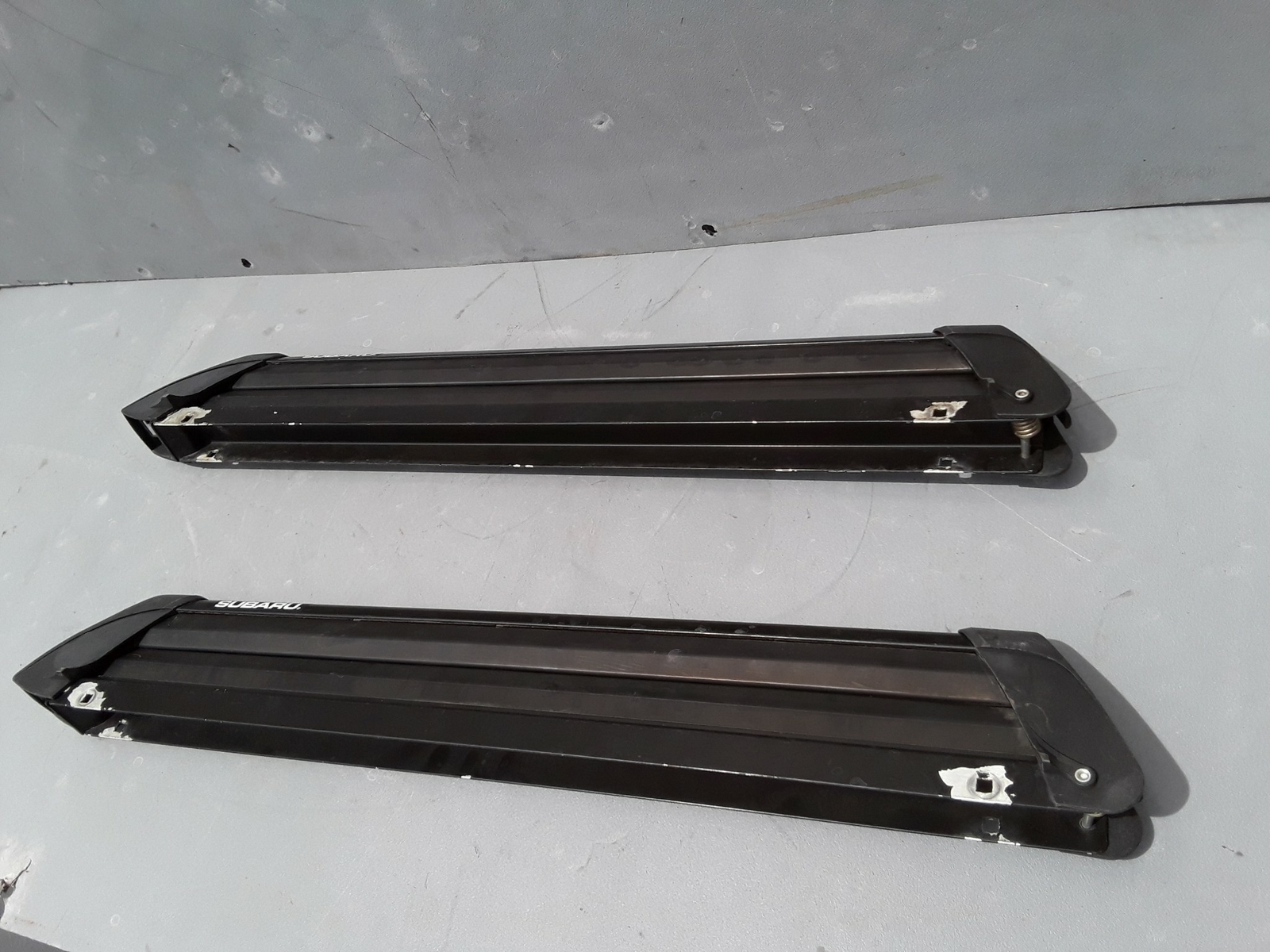 1994-1999 Subaru Legacy Outback Ski Snowboard Roof Rack Carrier Yakima ...