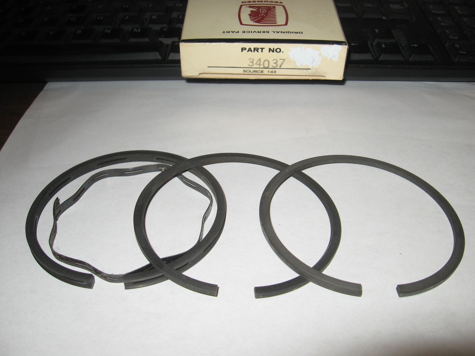 Tecumseh engine ring set part # 34037 nos oem | eBay