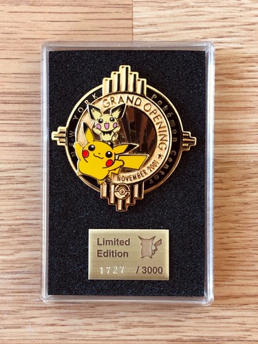 ULTRA RARE Pokemon Center New York Grand Opening Pikachu & Pichu Badge ...