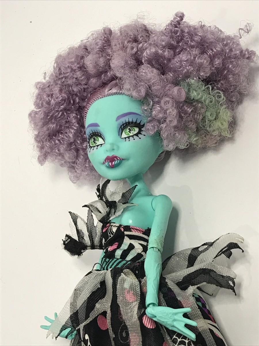 Honey Swamp Monster High Drawing