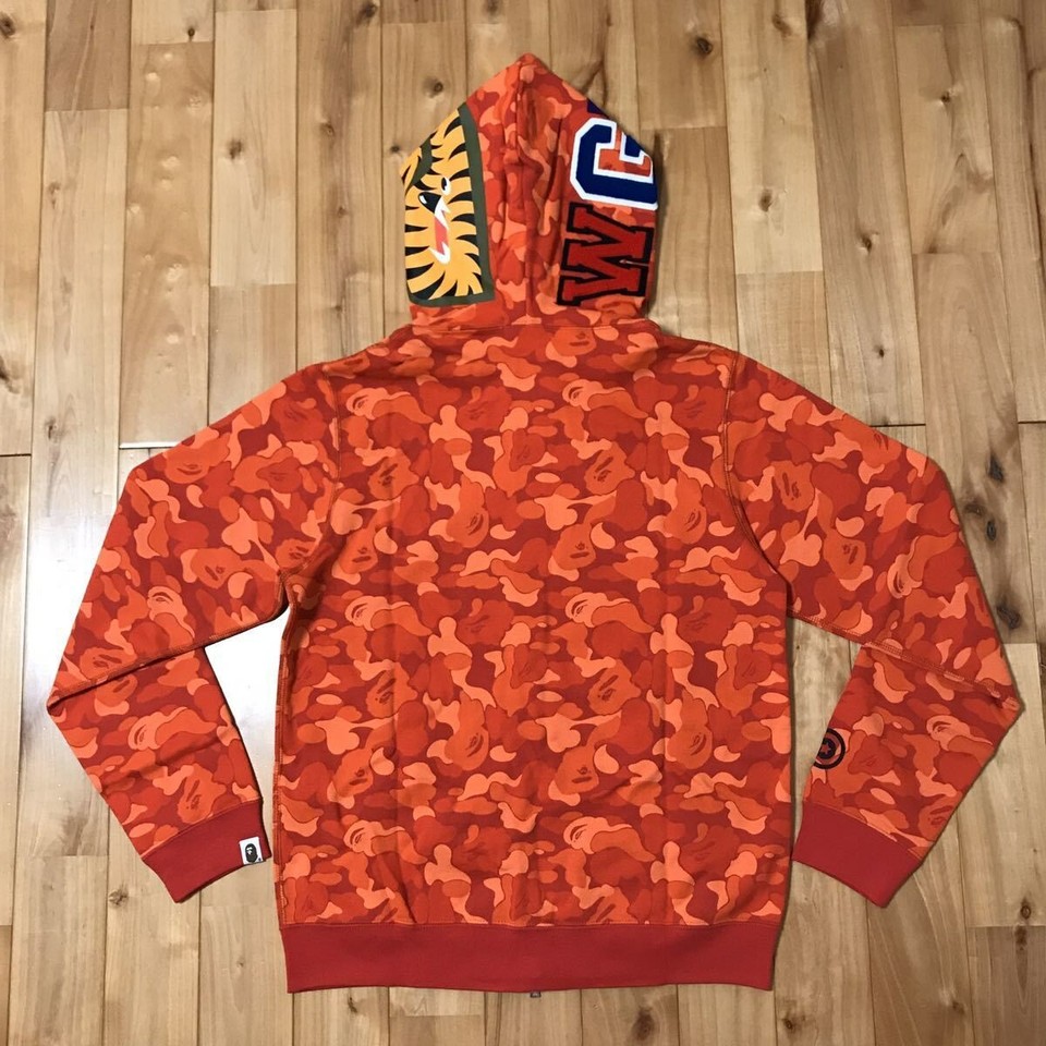 BAPE 2011 Seoul city camo Shark full zip Hoodie red camo A Bathing Ape ...