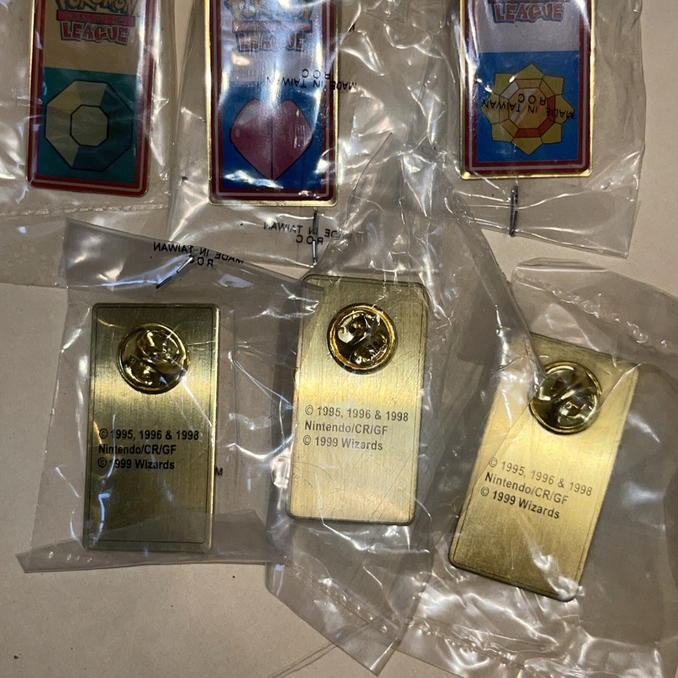 Pokemon SET OF 6 BADGES 2000 League Still Sealed Vintage Rare Wizards ...