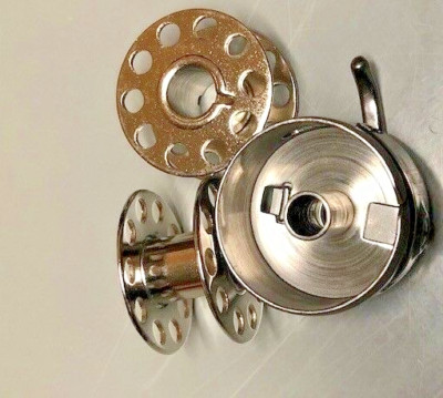 10 Sewing Machines Metal Bobbins For Singer Machines - Earlier Models ...