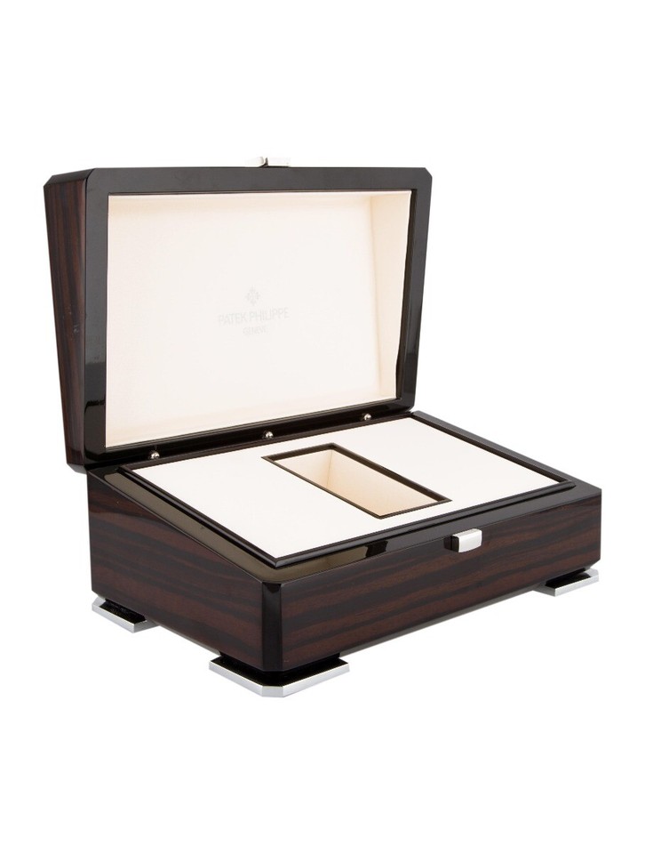 Patek Philippe Nautilus 5980/1AR-001 18K Rose Gold/Steel Diamond Watch ...