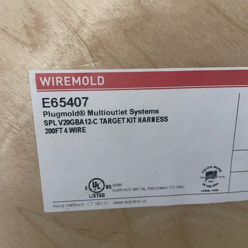 Wiremold V20GBA12 Plugmold W/Snpcl 2-Circuit 2000 Ivory 5" X 40 TOTAL ...