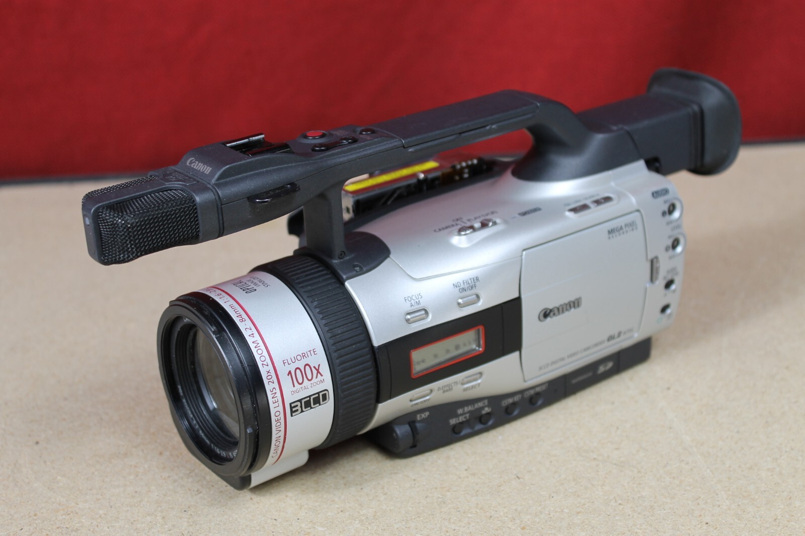 Canon DM-GL2 3CCD Mini DV Professional Handheld Camcorder with 20x ...