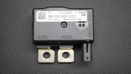 GENUINE MERCEDES BENZ FUSE BOX RELAY MODULE REGULATOR A0009822223 ...