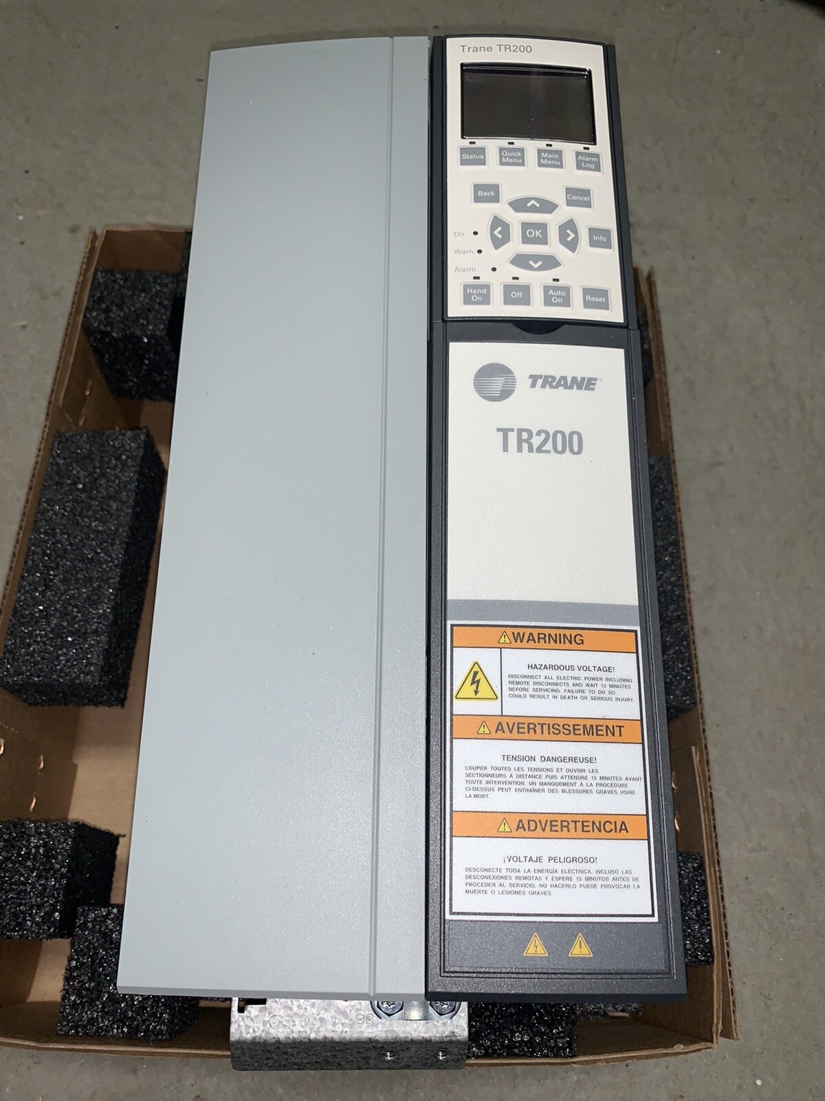 Trane TR200 131L0986 VS Drive 20 HP 3PH 15 kW TR-200P15KT4E20 Control ...