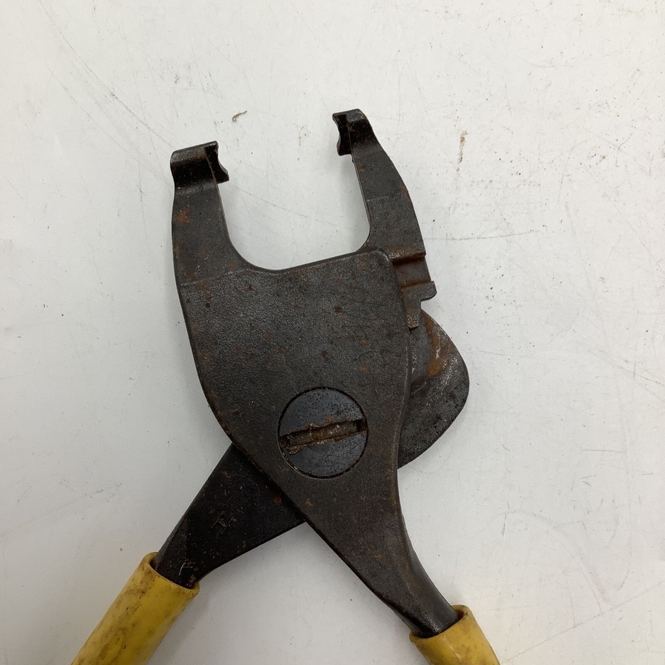 Heyco #29 strain relief pliers Yellow Handle | eBay