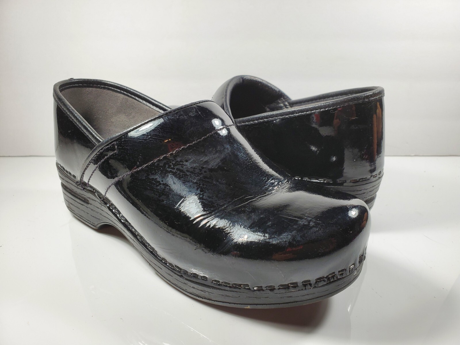 dansko Women's Shiny Black Slip On Clogs - Size 38 | eBay