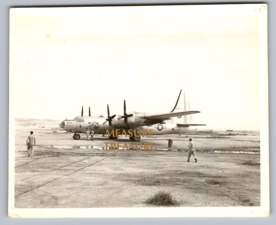 C.1945 WW2 HOBO QUEEN SEXY NOSE ART B-32 DOMINATOR FULL PLANE REAL ...