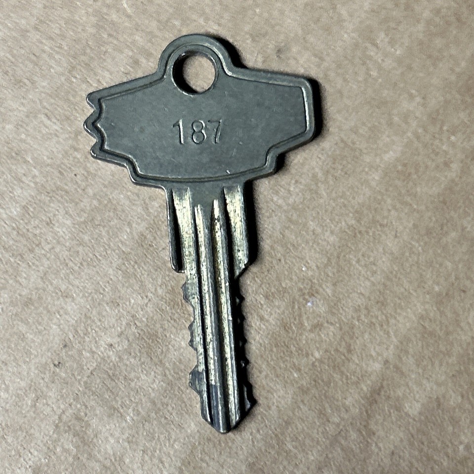 Vintage Arcade Video Game Key Fr21. #187 TUF – Fi | eBay