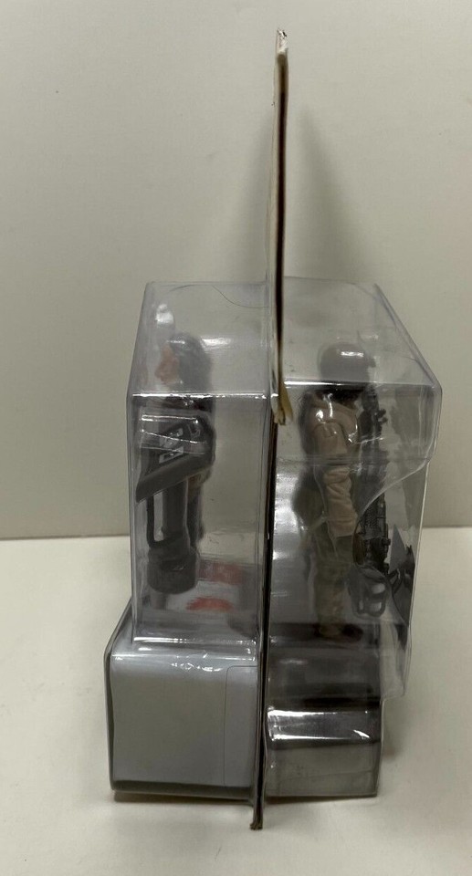 Star Wars Legacy Collection Droid Factory RARE Variety: Leia BD17 ...