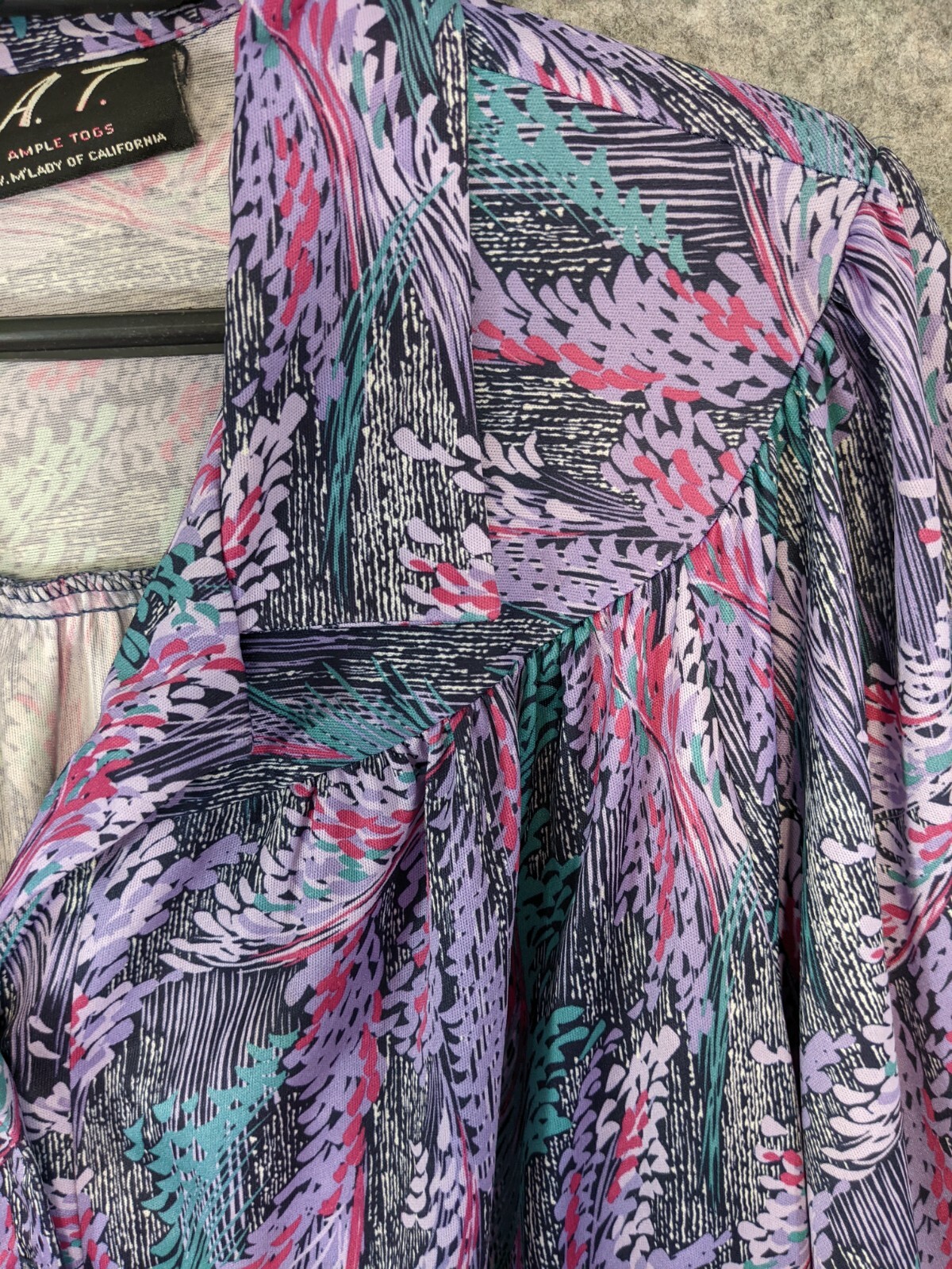 A T Ample Togs Top Women Extra Large Purple Pink Green Floral Popover ...