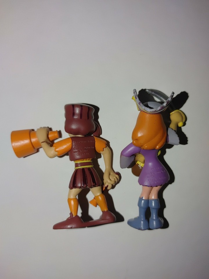 Scooby Doo Daphne And Velma Poseable Figures Pirates | eBay