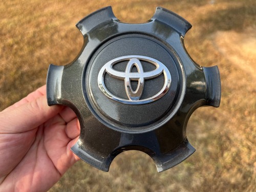 TOYOTA TACOMA OEM WHEEL CENTER CAP CHARCOAL GRAY 4260B-04070 2016-2019 ...