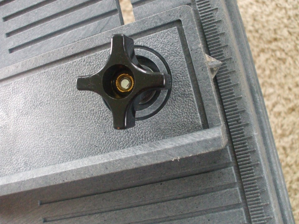 UNKNOWN ROUTER TABLE WITH FENCE (HIRSH?) | eBay