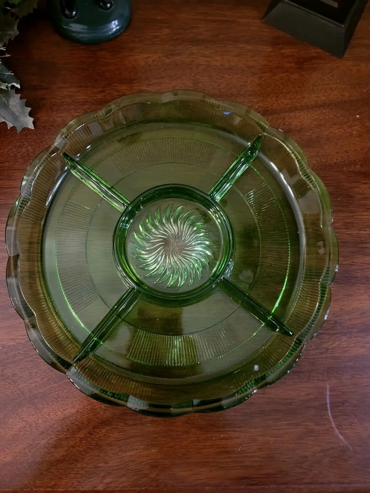 BEAUTIFUL VINTAGE CHRISTMAS GREEN RELISH TRAY - 4 SECTIONS | eBay