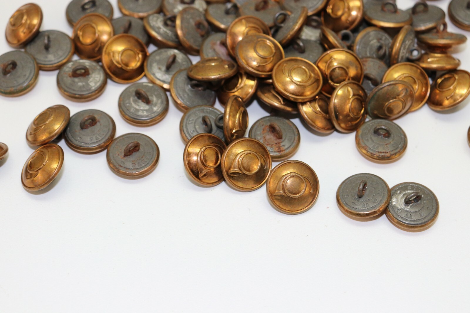 Spanish Army Brass Bugle Buttons 9/16in =14mm =22L marked TW &W Paris ...