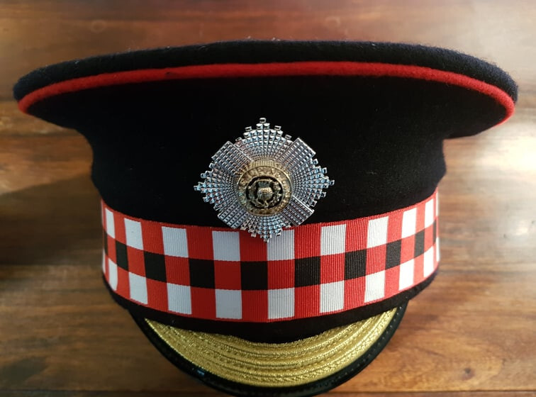 Scots Guards WO2 Forage peaked Cap & Cap Badge New | eBay UK