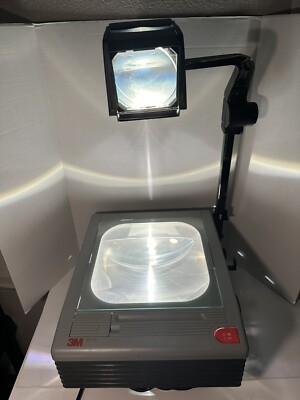 Overhead Projectors - 3M 9100 Series
