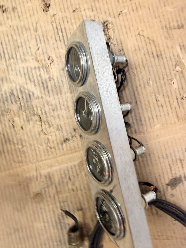 VINTAGE STEWART WARNER 4 GAUGE PANEL TEMPERATURE OIL PRESSURE FUEL ...