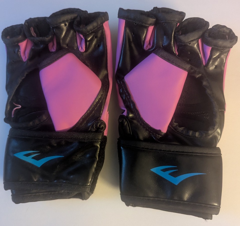 Everlast Womens EverStrike EverCool Training Gloves Pink Lightly used | eBay