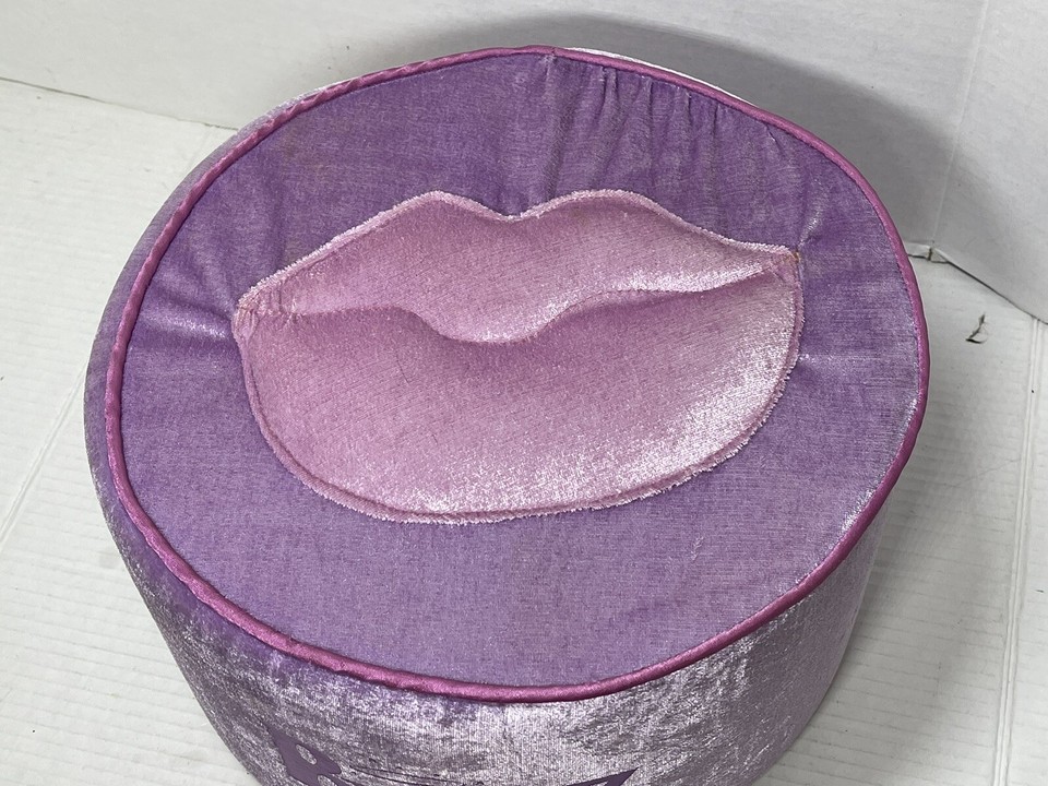 Vintage Bratz Purple Lip Pouf Chair Ottoman Footrest Children HARD TO ...