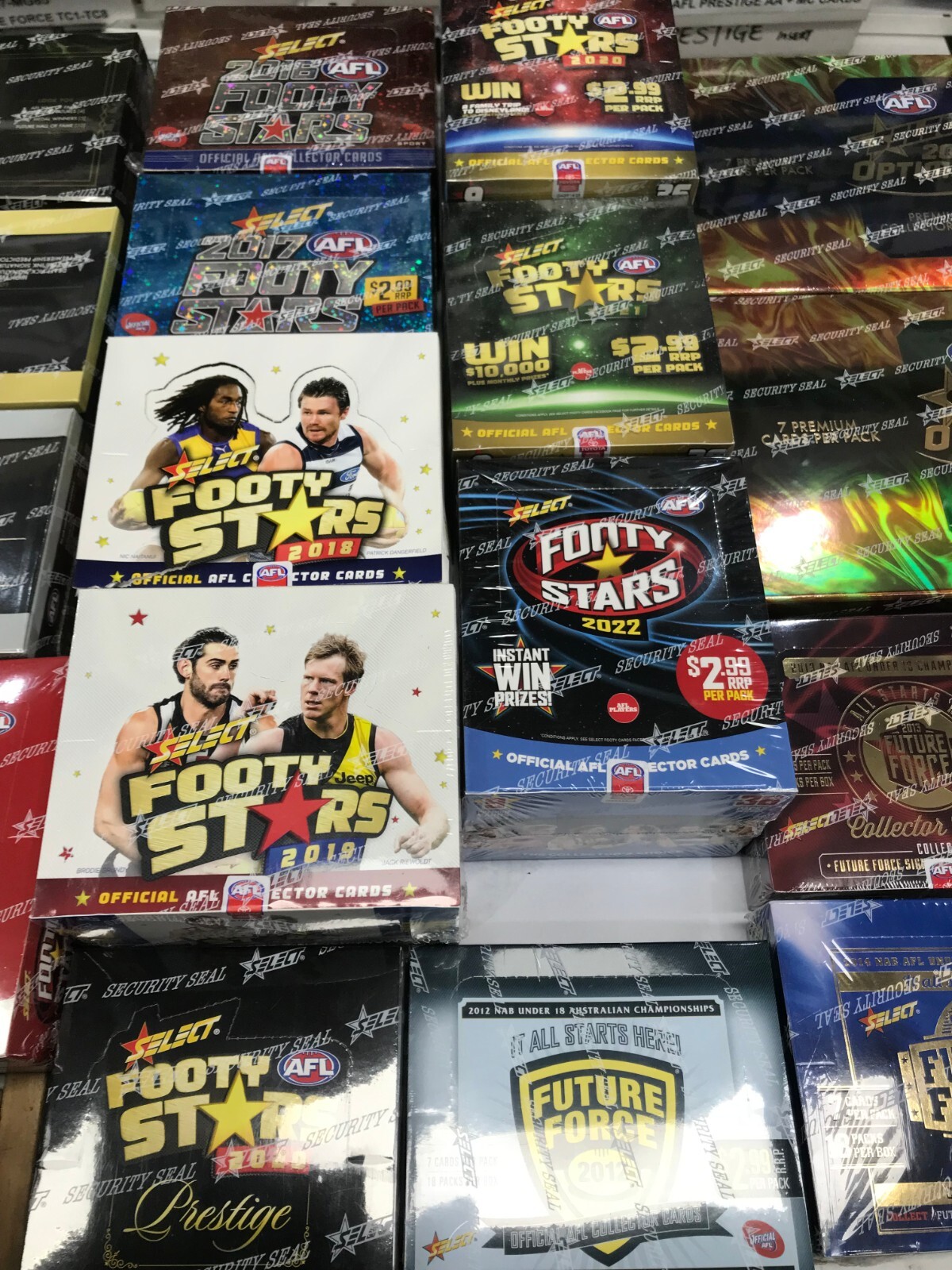 SELECT AFL TRADING CARD FACTORY BOX COLLECTION 2010-2022-37 BOXES OUT ...