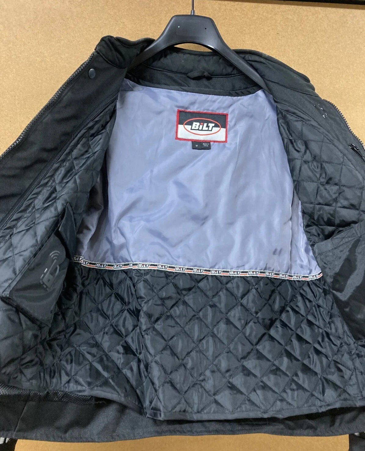 BILT Men's medium M Padded Motorcycle Jacket Black & white zip out ...