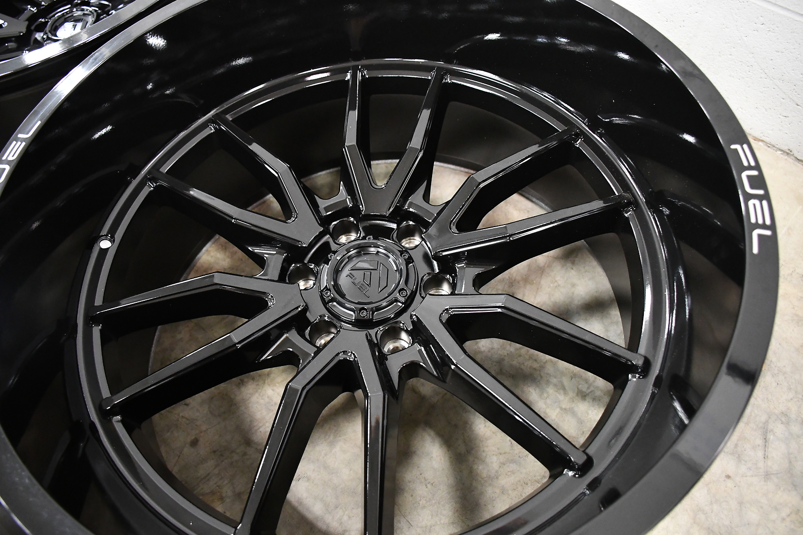 Set 4 Fuel D679 Rebel 20x10 6x5.5 Matte Black Wheels 20" -18mm Rims | eBay