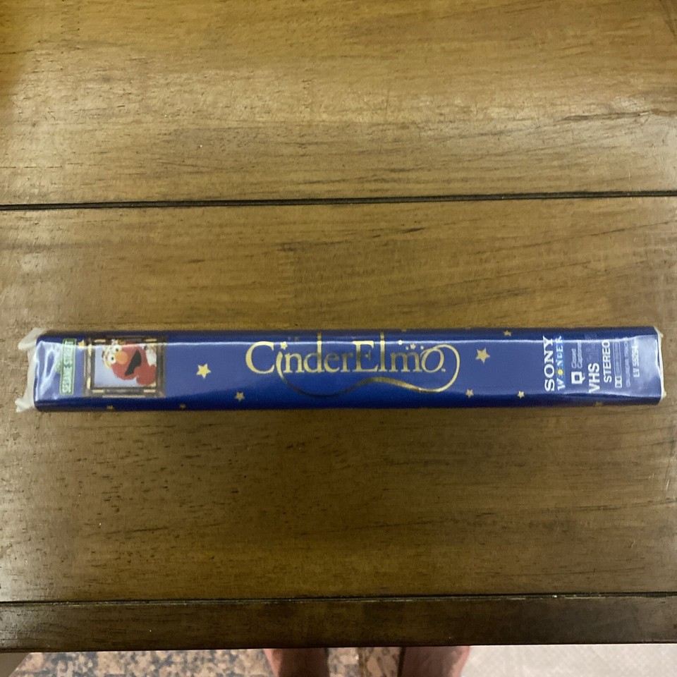 Sesame Street CinderElmo VHS Tape Elmo World Musical PBS Cinderella ...