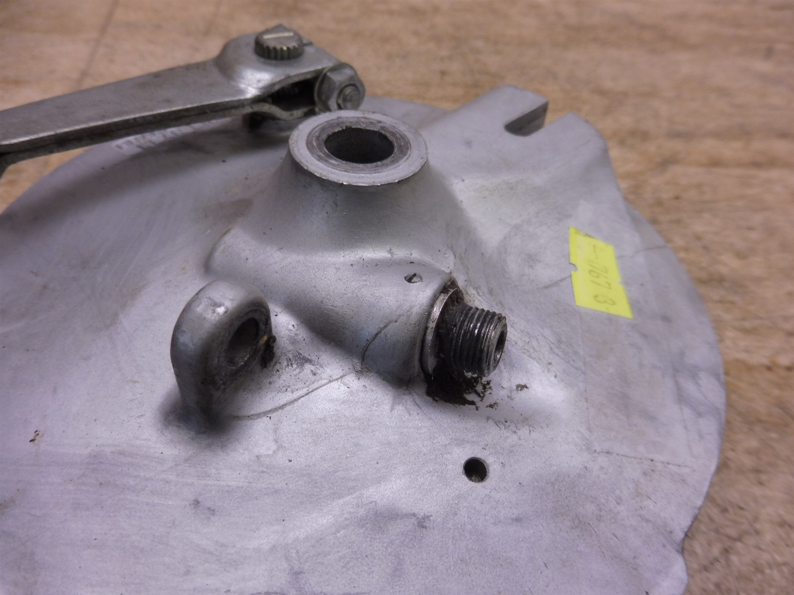 1976 Suzuki A100 AC100 Gofer Gopher S767-3> front brake plate hub | eBay