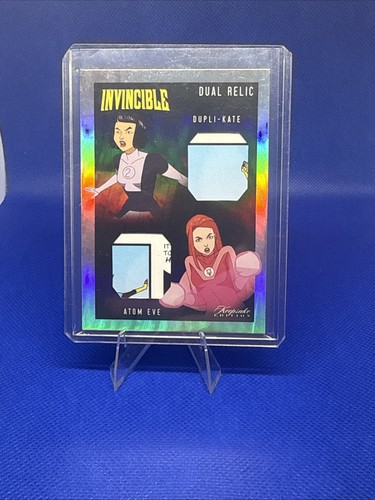 Invincible #522 Dupli-Kate / Atom Eve Double Comic Cut Relic Holo Card ...