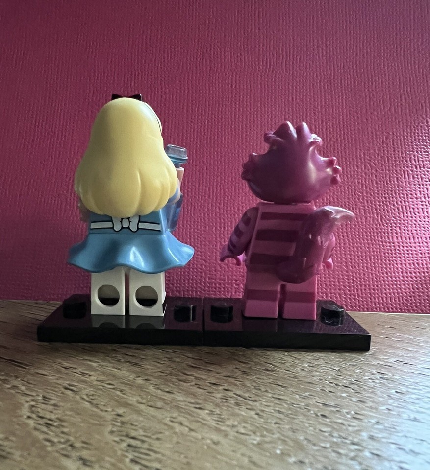 LEGO Disney Series 1 Alice In Wonderland & Cheshire Cat Minifigure Lot ...