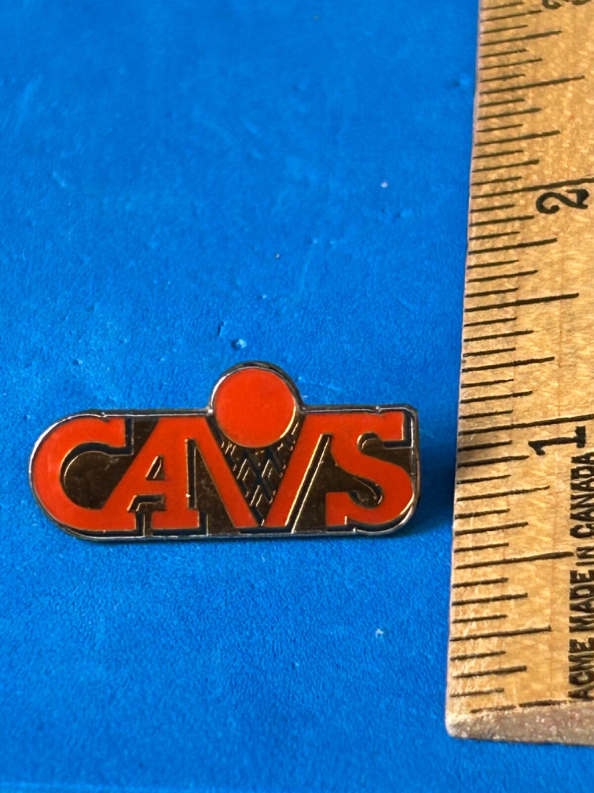 NBA Basketball Cleveland Cavaliers Cavs Logo 1983-1994 Lapel Pin | eBay
