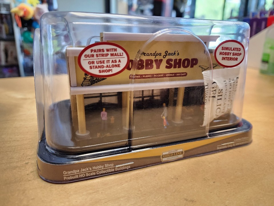 MENARDS New Grandpa Jack’s Hobby Shop - HO Scale Collectible Building ...