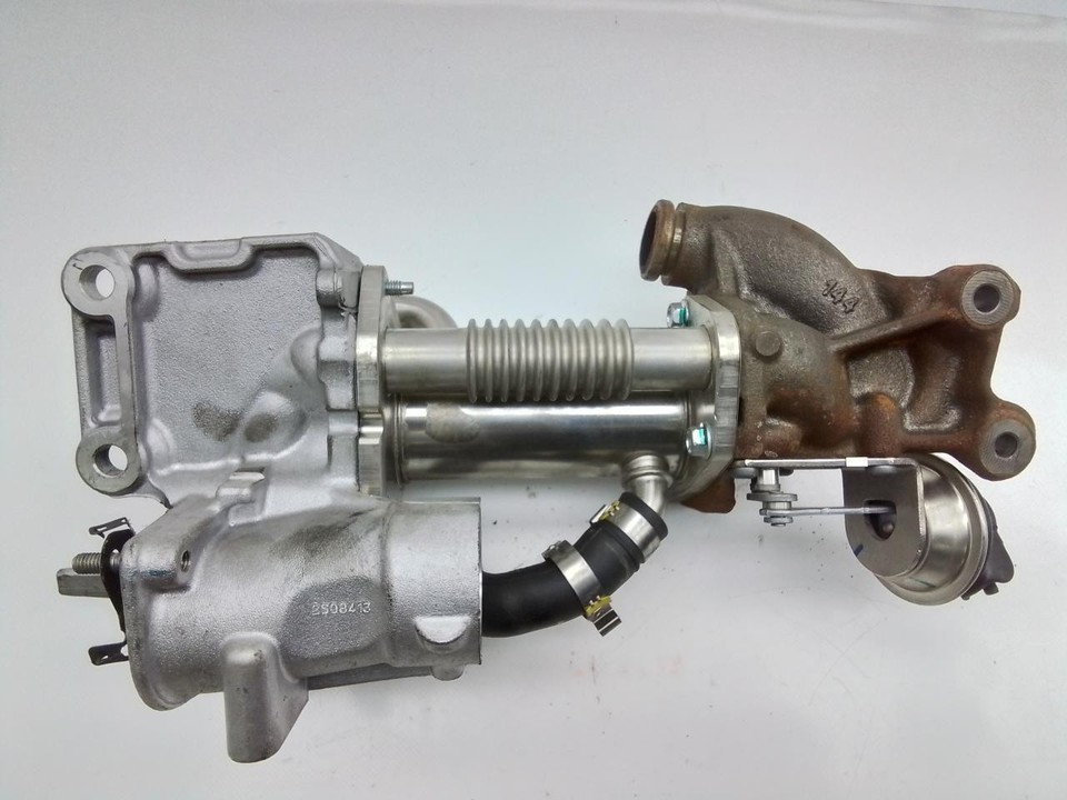 Renault CLIO 2012-2018 Exhaust Gas Recirculation Valve EGR 147356133R ...