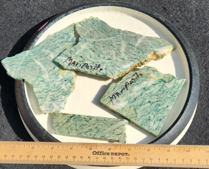 Mariposite Rough Rock Slabs Mariposa CA See Scale for Size 1.4 Pounds ...