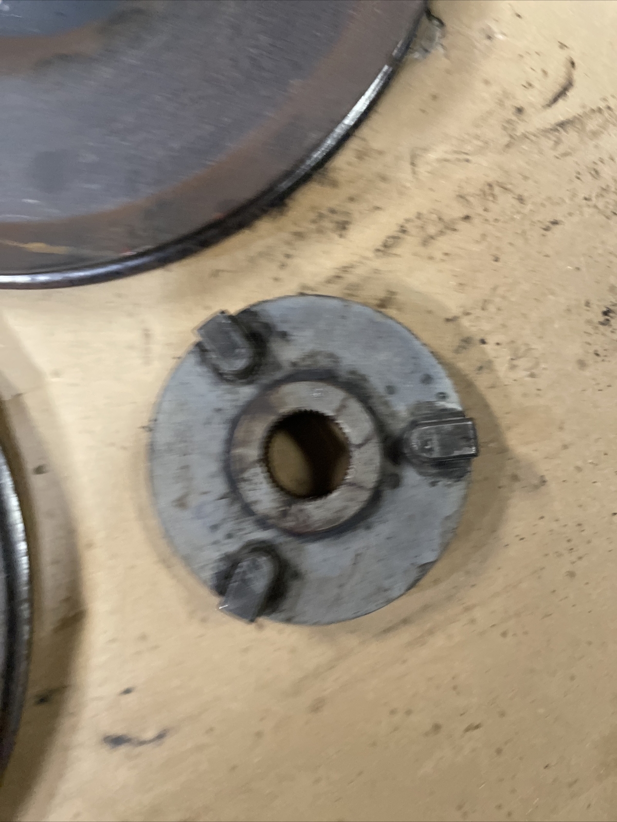 MTD Yard Machines 8 HP 24 snowblower Auger Pulleys | eBay