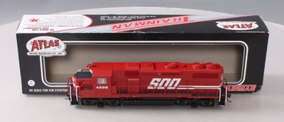 Atlas 10000938 HO Scale SOO Line GP39-2 Phase II Diesel Locomotive ...