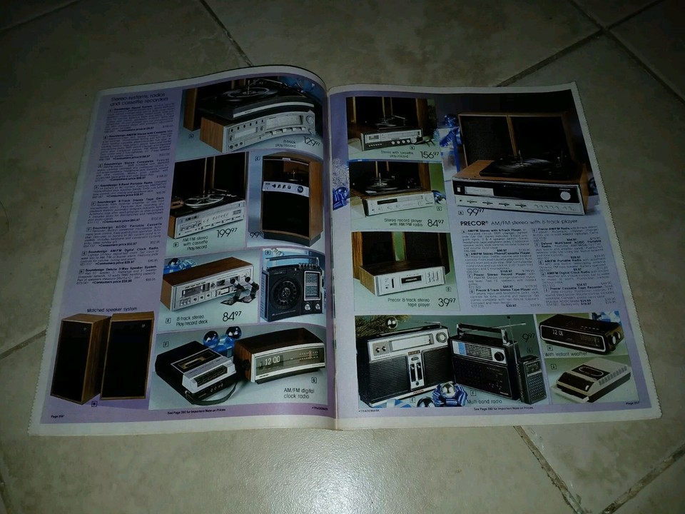 1977 Consumers Distributing Full Catalog Incredible Toys Ect.53 Pages ...