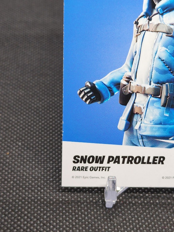 2021 PANINI FORTNITE SERIES 3 SNOW PATROLLER #80 RARE OUTFIT CRACKED ...